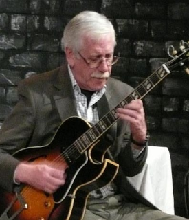 Death of Jazz Guitarist Louis Stewart | seamus dubhghaill