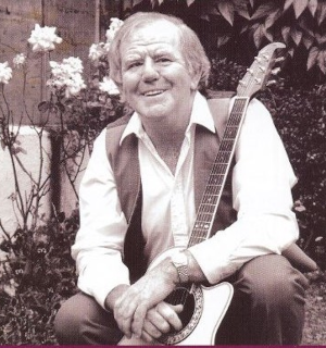 Birth of Paddy Reilly, Irish Folk Singer | seamus dubhghaill