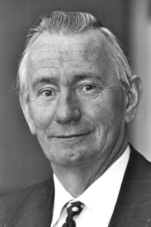 Birth of Sir Oliver Napier, First Leader of Northern Ireland’s Alliance ...